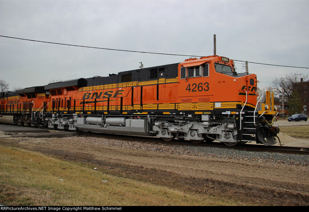 BNSF 4263